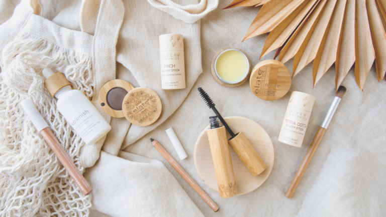 5 Reasons Why Environmentally Friendly Makeup is Better for Your Skin ...